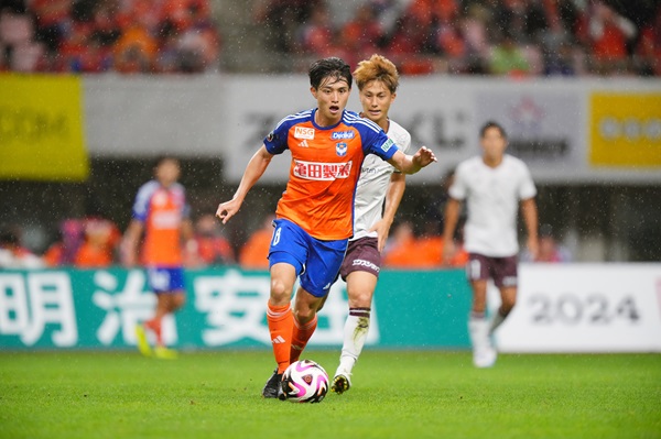 まさに大出世！ JFL→J1主力に這い上がった苦労人10人。躍進の末にスター軍団の仲間入りを果たしたのは？